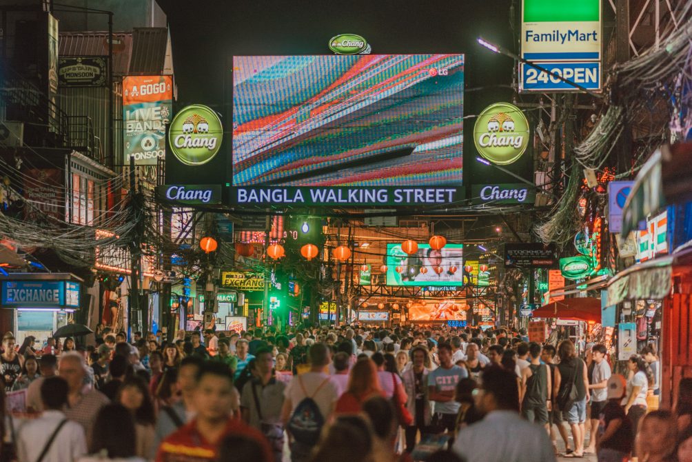 Phuket : Patong Guide 2 Days 1 Night