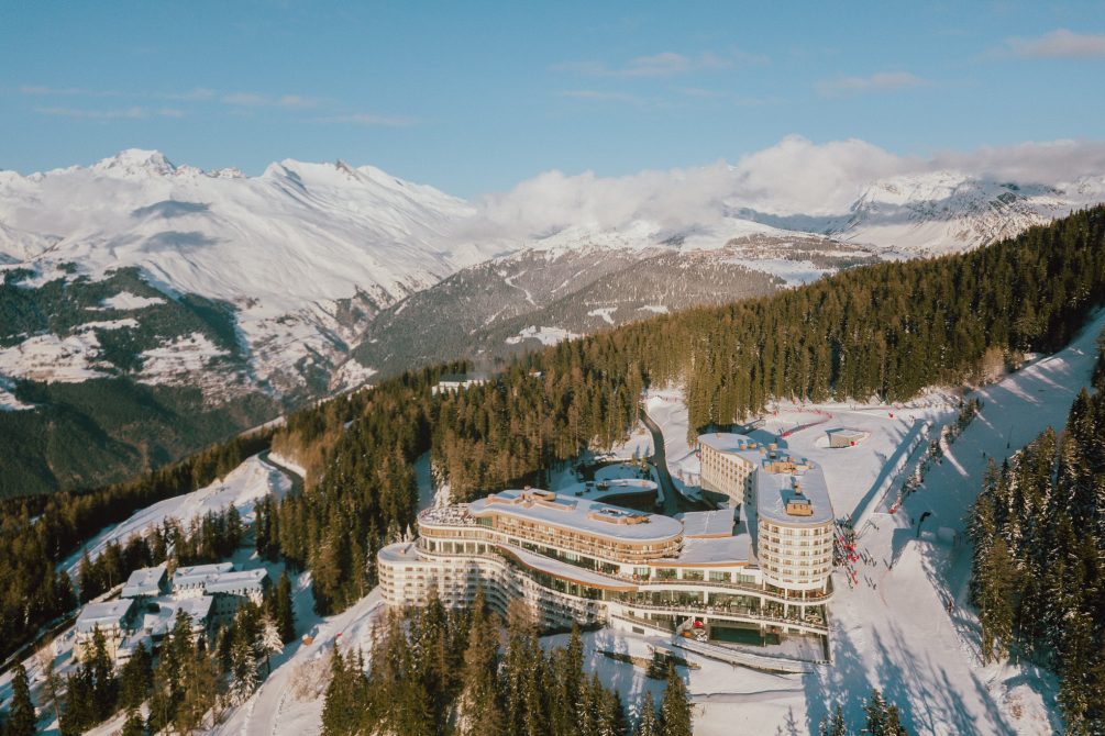 Discover the French Alps with CLUB MED – JATIEWPAINAI