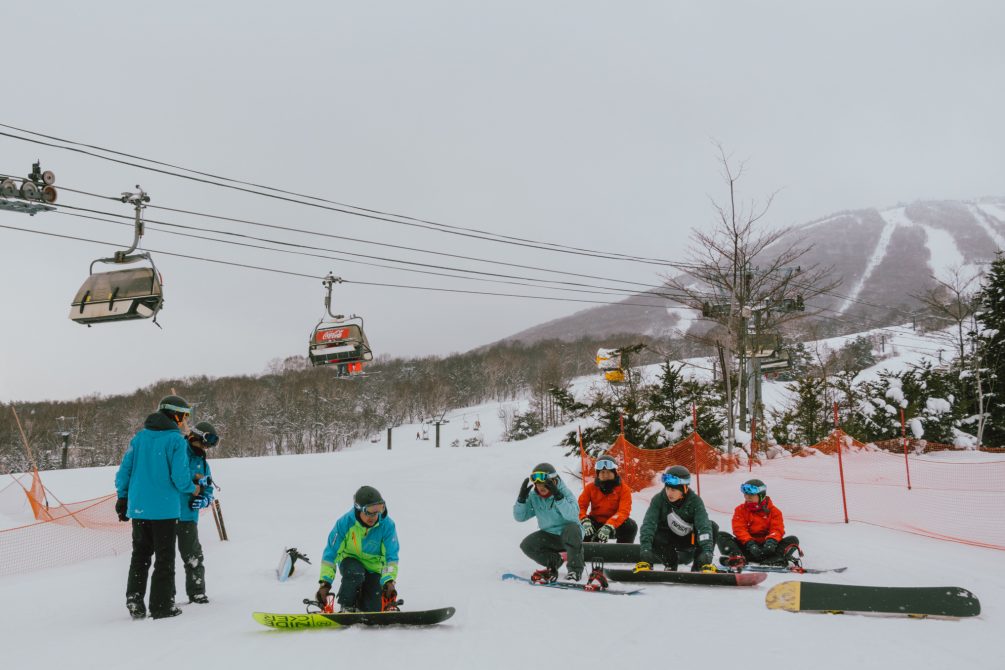 รีวิวญี่ปุ่น : Ultimate Guide to a Ski & Snowboard Trip in Japan